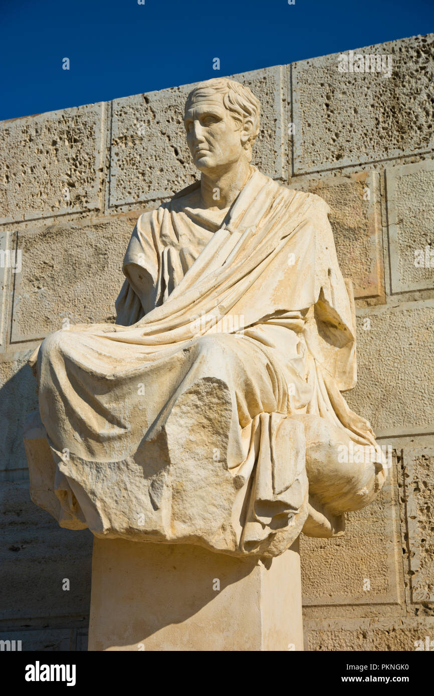Acropolis statue hi-res stock photography and images - Alamy