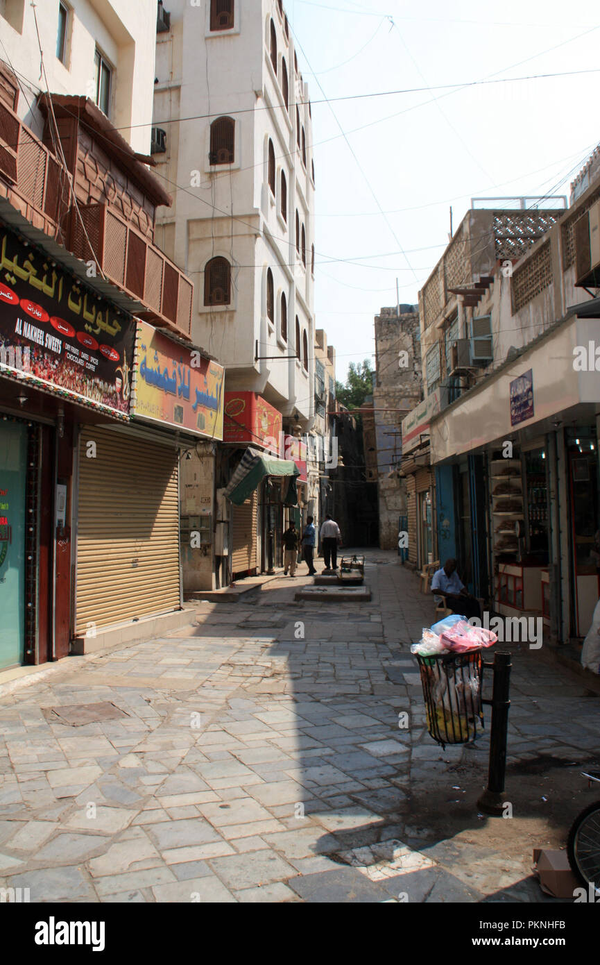 Souk jeddah saudi arabia hi-res stock photography and images - Alamy