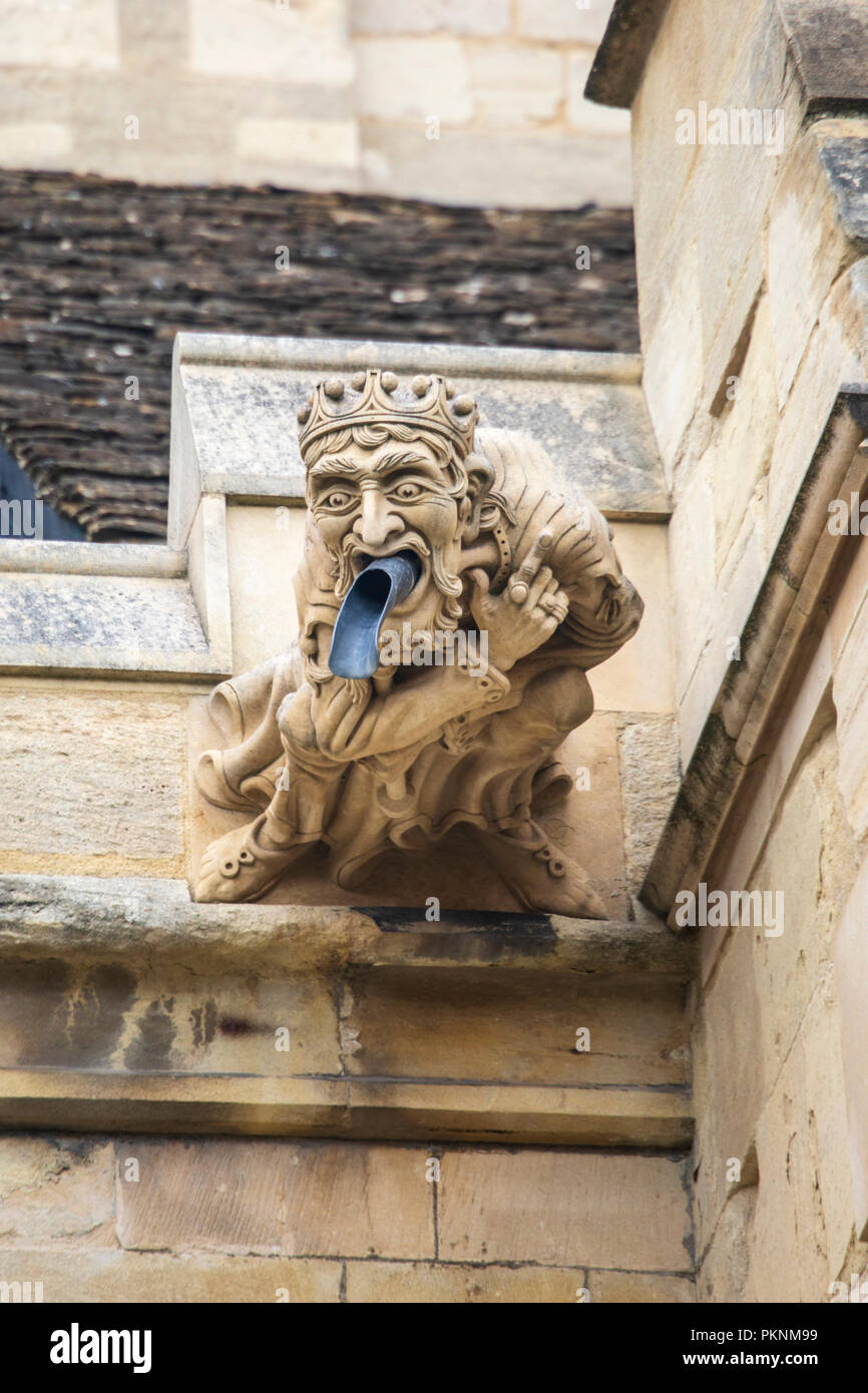 Detail of a Gargoyle on Gloucester Cathedral. England Stock Photo - Alamy