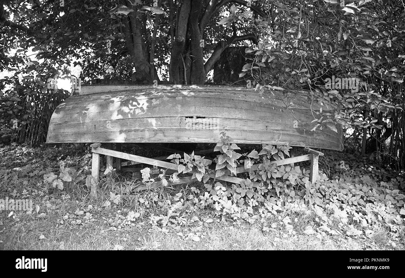 Boat in garden Black and White Stock Photos & Images - Alamy