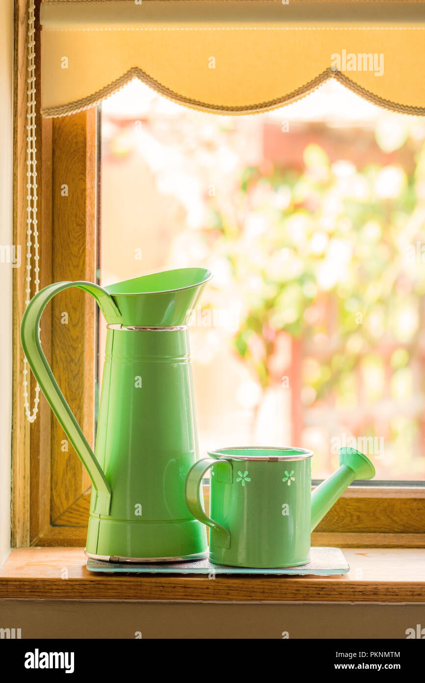 Green container can display on the shelves Stock Photo - Alamy