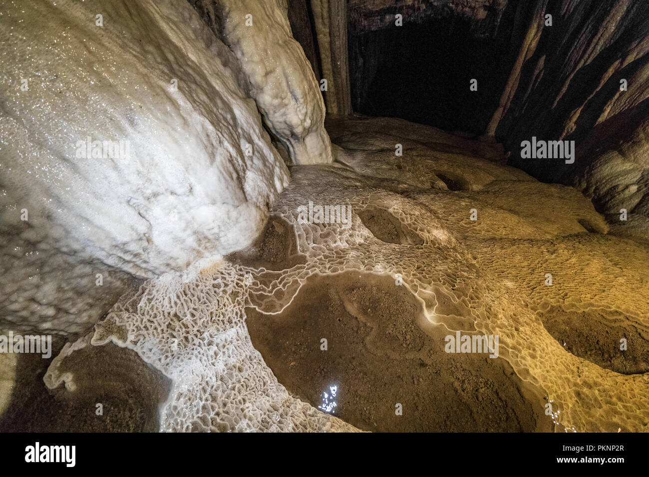 Spar Cave, Calcium Deposits Stock Photo - Alamy