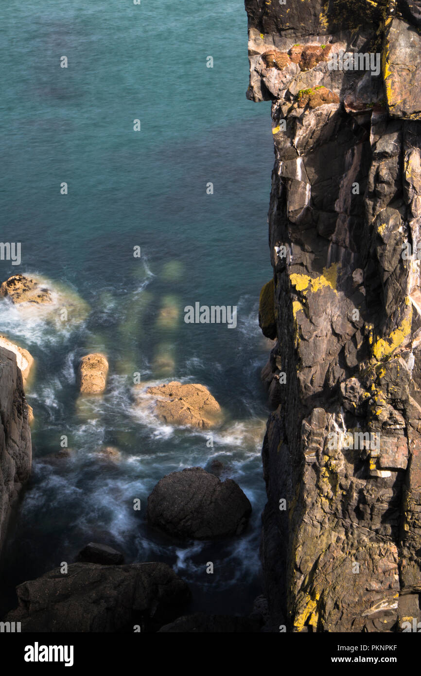 Stack cliff hi-res stock photography and images - Alamy