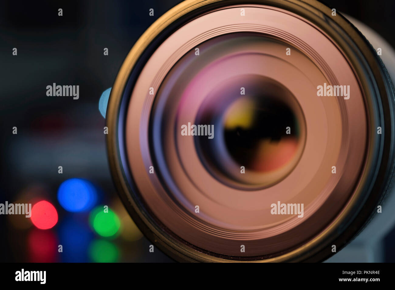 No zoom lens hi-res stock photography and images - Alamy