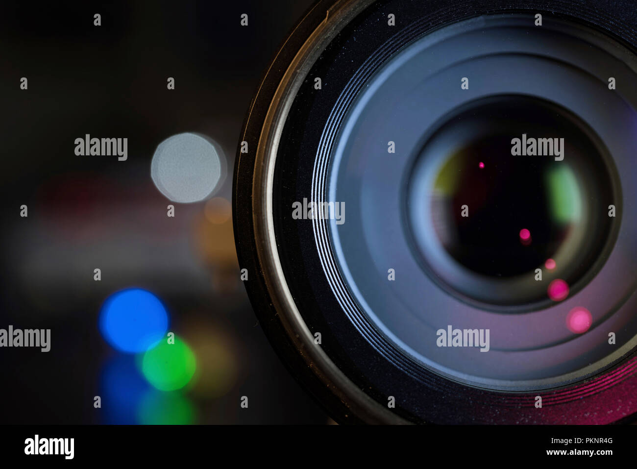 No zoom lens hi-res stock photography and images - Alamy