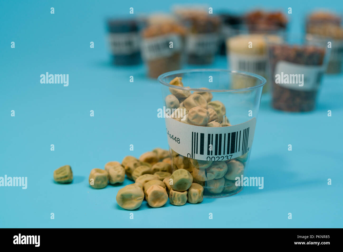 Crop research hi-res stock photography and images - Alamy