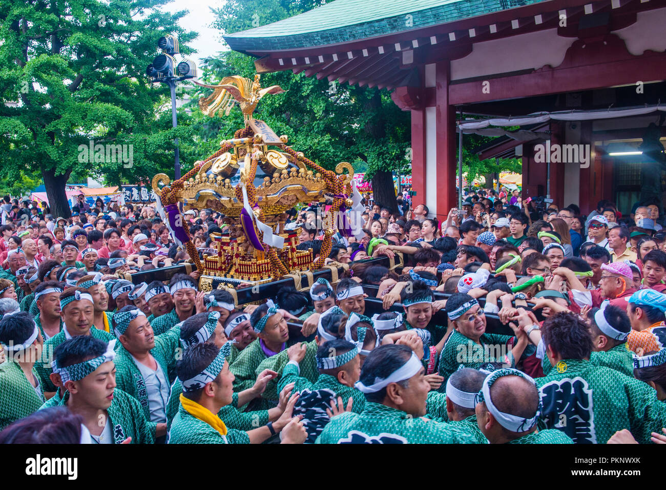 Participants in the Kanda Matsuri in Tokyo, Japan Stock Photo - Alamy