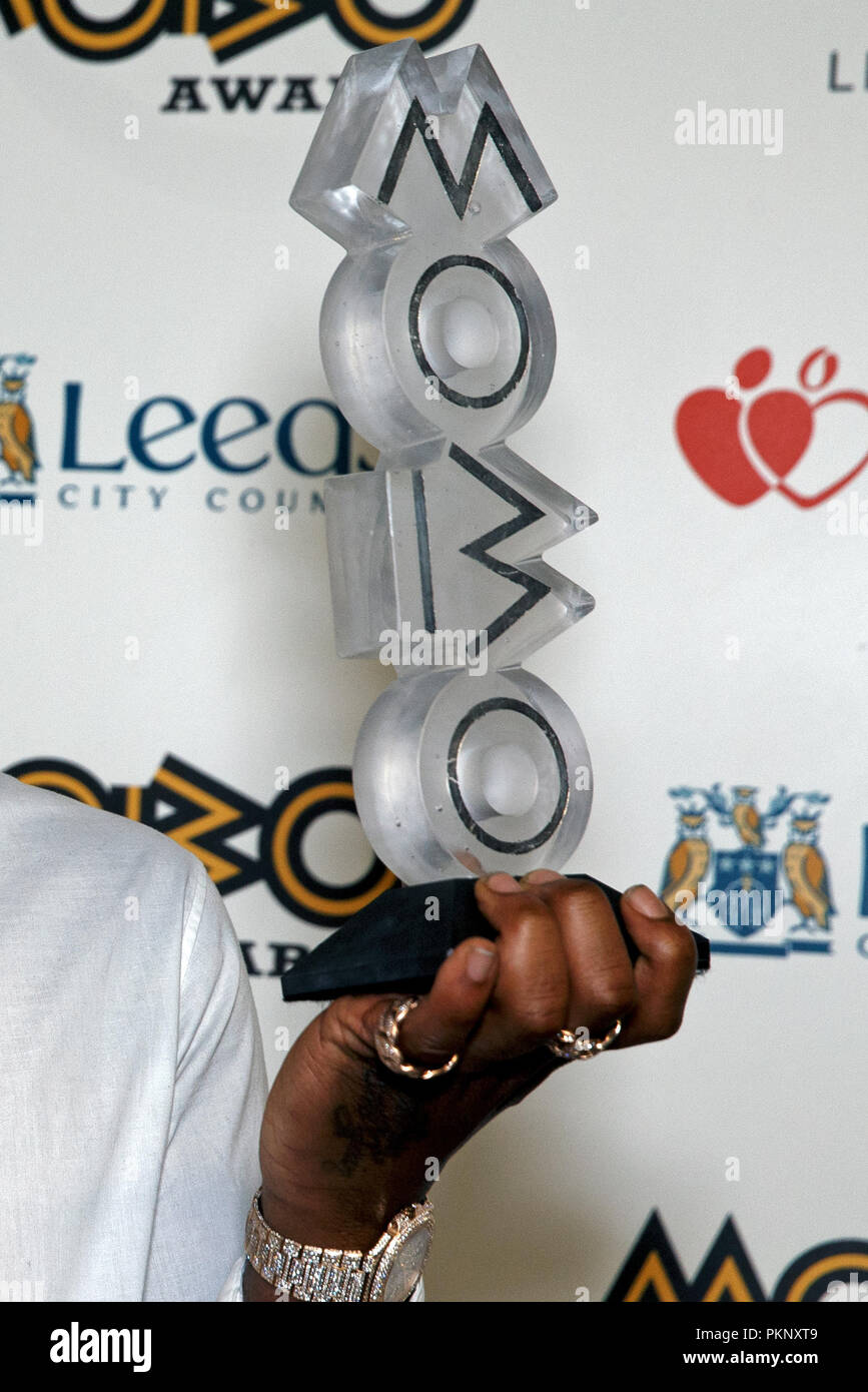 Mobo trophy hi-res stock photography and images - Alamy