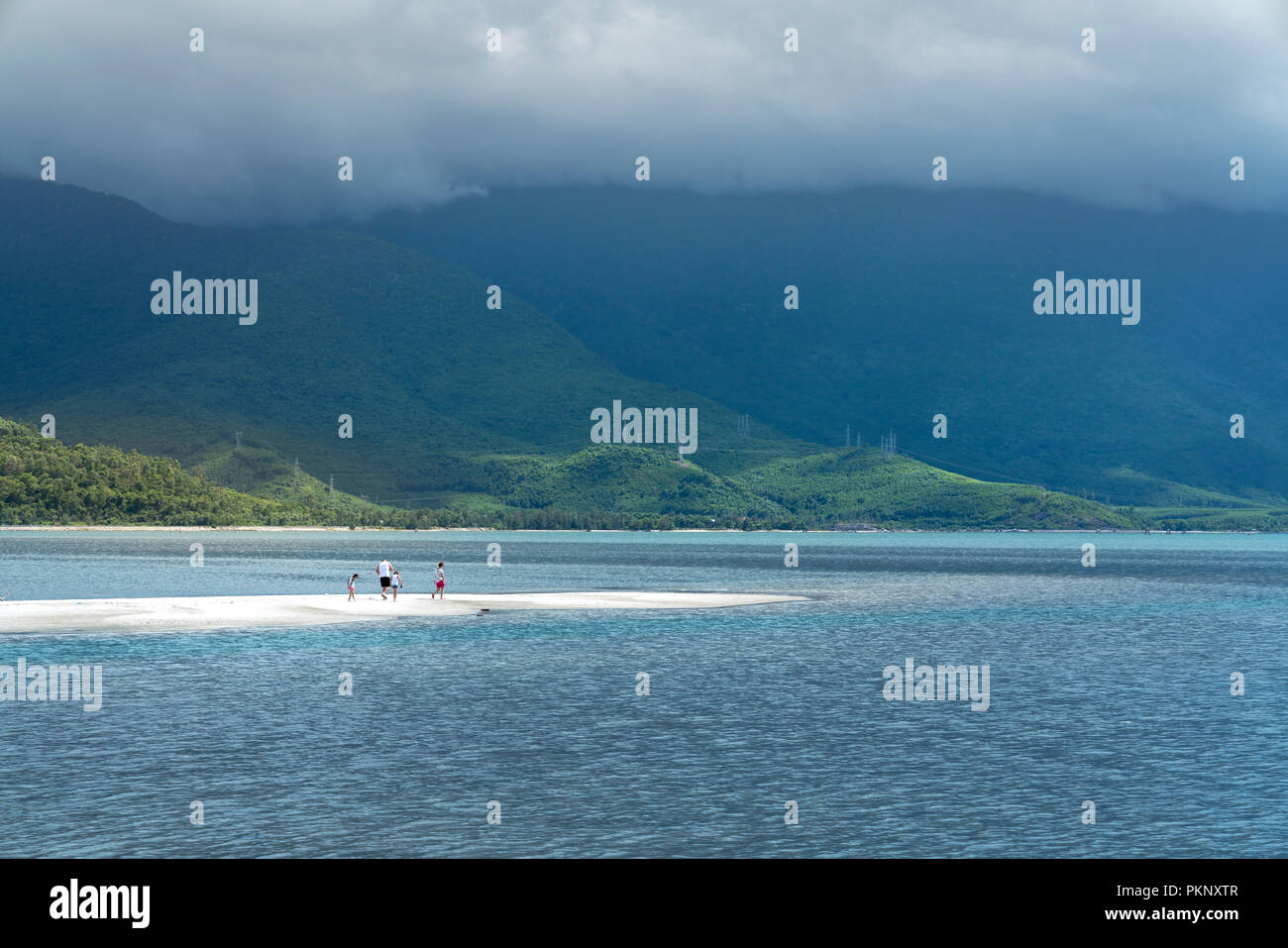 Most beautiful bays hi-res stock photography and images - Alamy