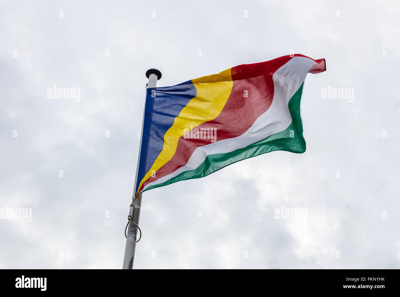 Seychelles flag hi-res stock photography and images - Alamy