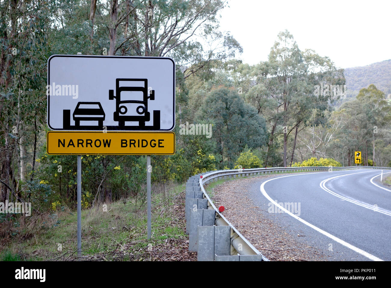 Narrow Bridge Sign High Resolution Stock Photography and Images - Alamy