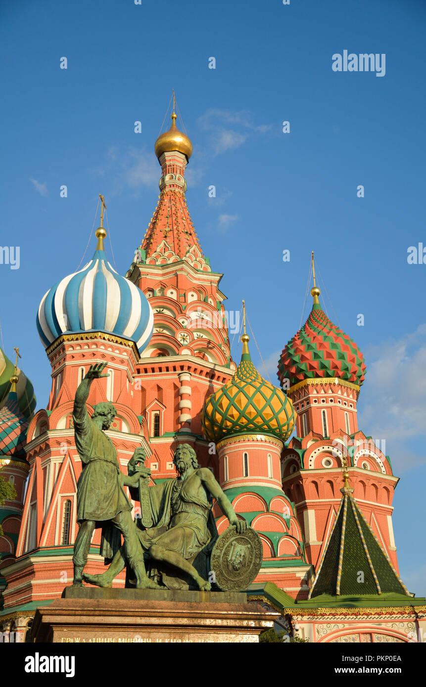 Saint Basil Cathedral, in Moscow's Red Square, Russia Stock Photo - Alamy
