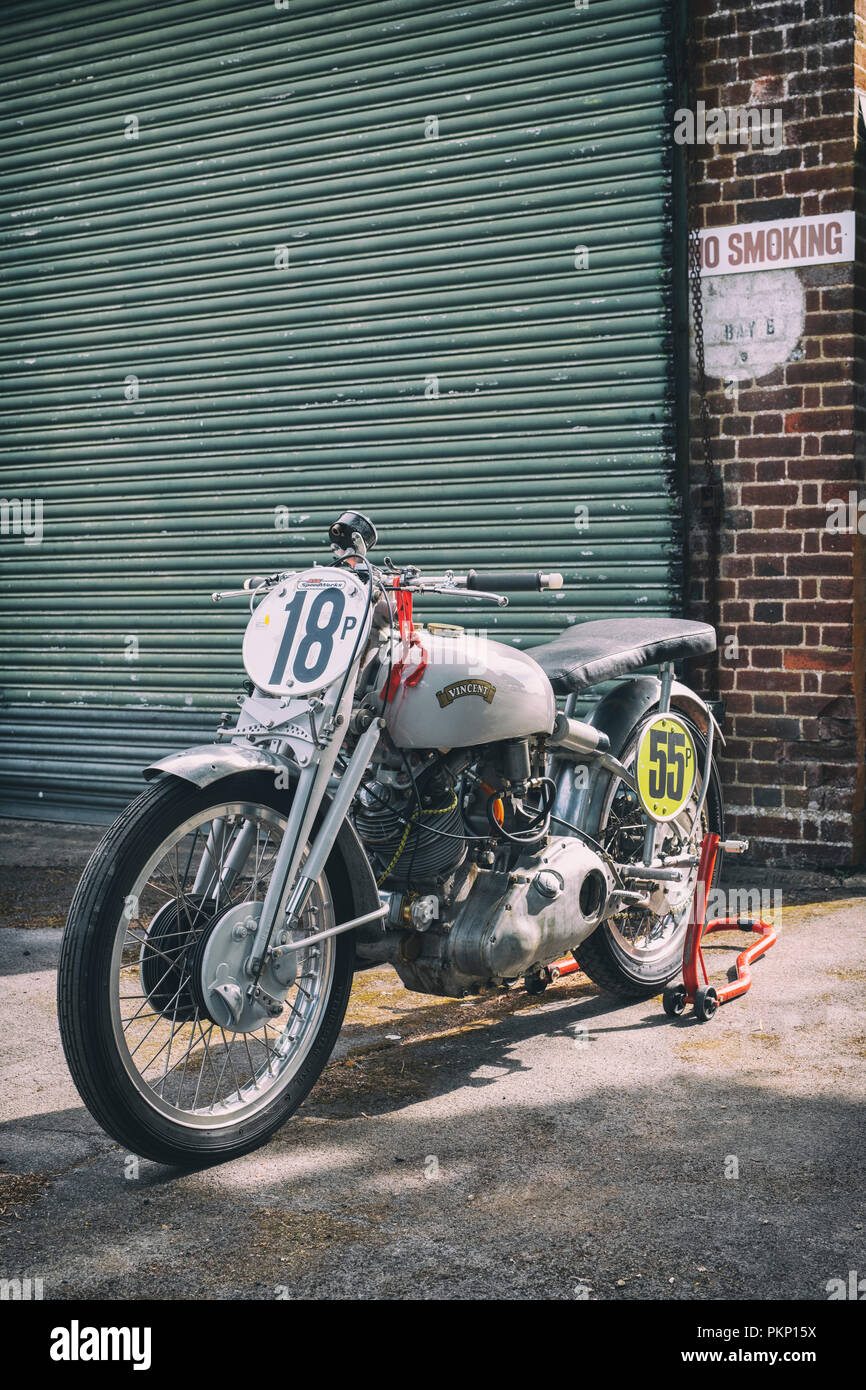 Vintage flash hi-res stock photography and images - Alamy