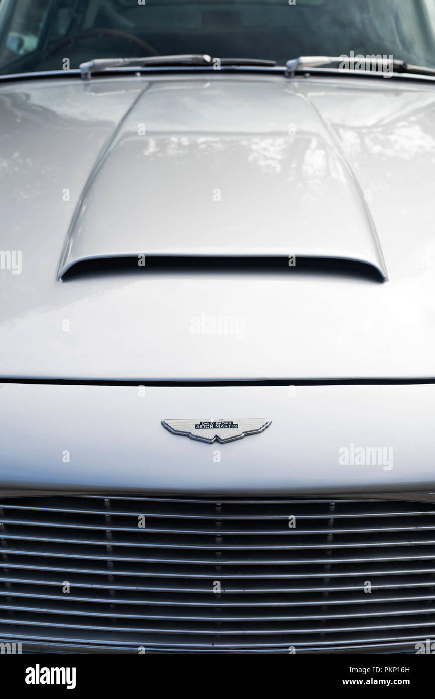 1970 cars hi-res stock photography and images - Alamy