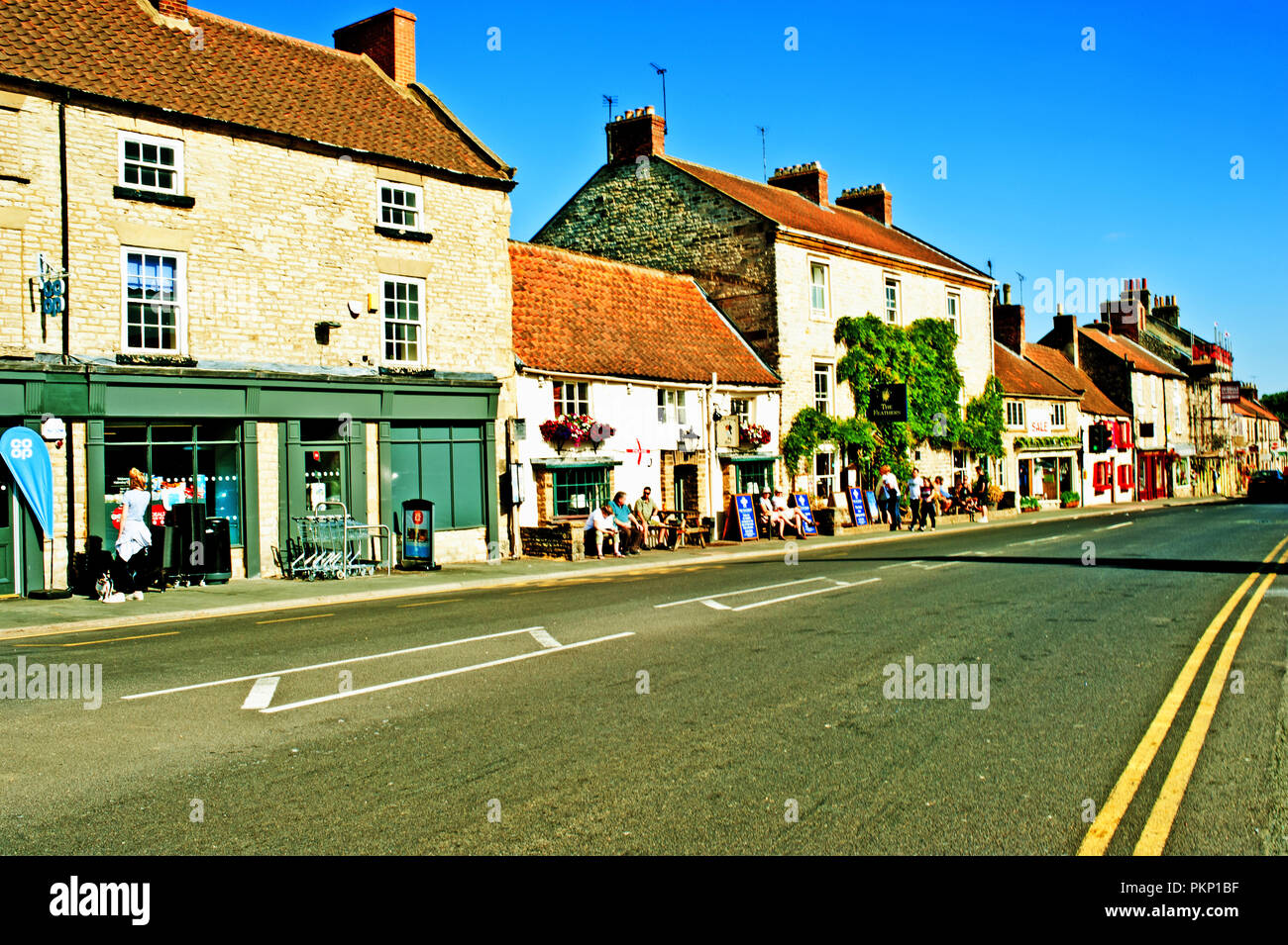 Bridge Street, Helmsley, North Yorkshire, England Stock Photo - Alamy