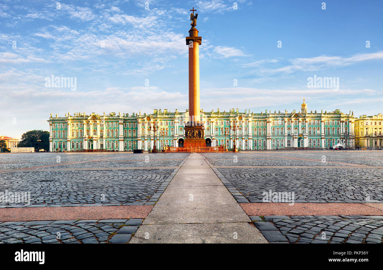 Winter palace russia hi-res stock photography and images - Alamy