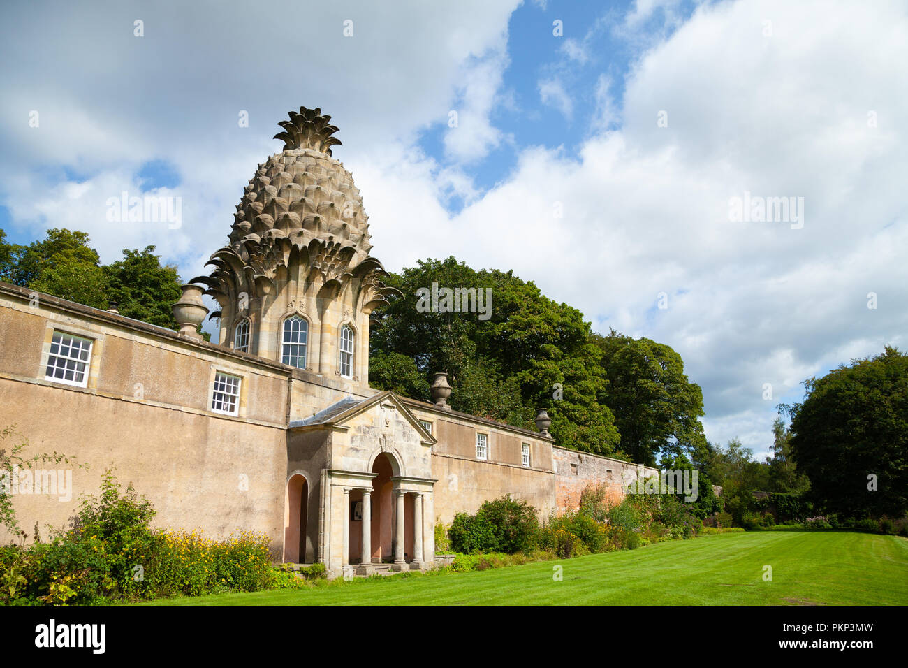 The Pineapple at Dunmore, near Airth Scotland Stock Photo - Alamy