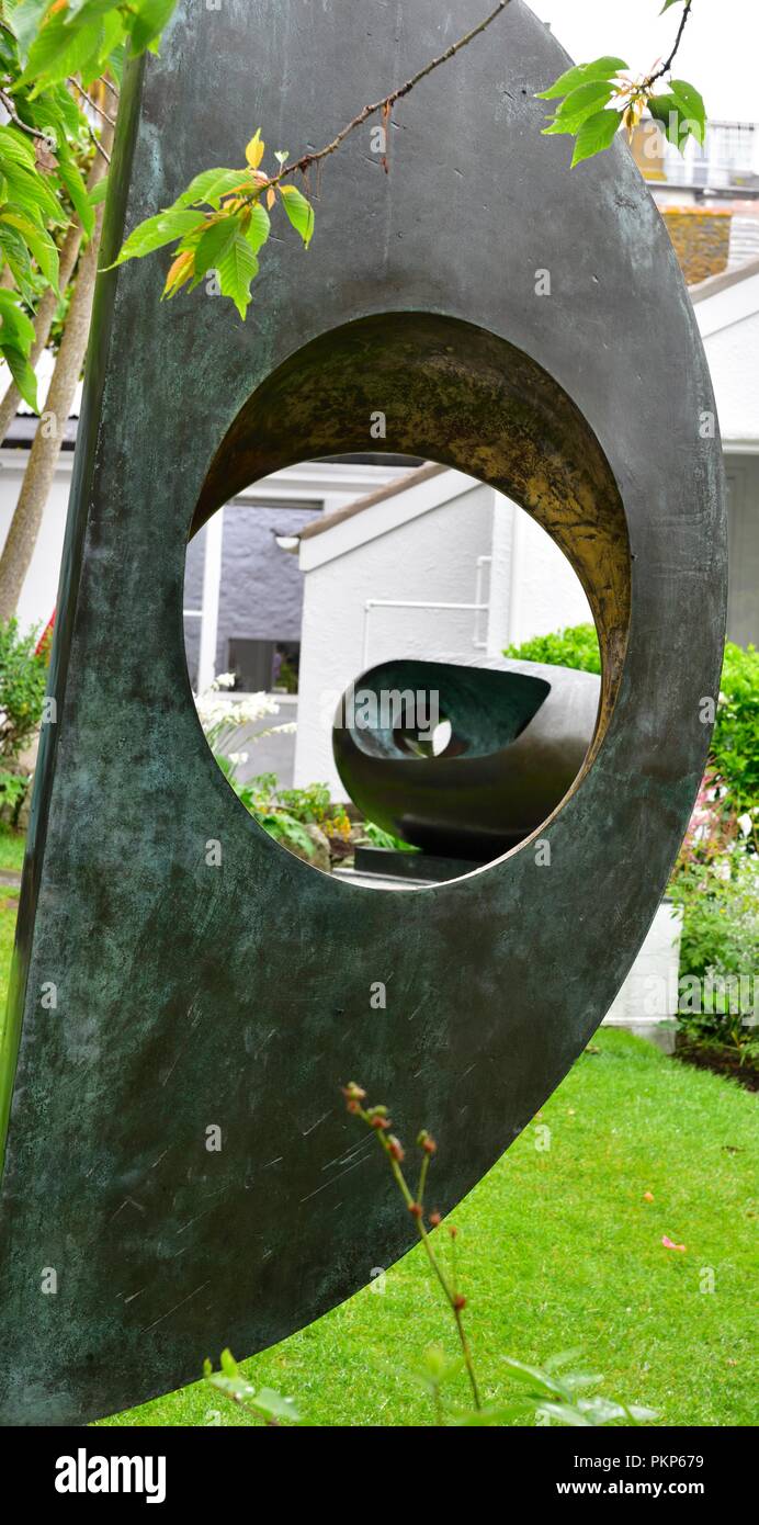 Barbara Hepworth Museum,St Ives,Cornwall,England,UK Stock Photo - Alamy