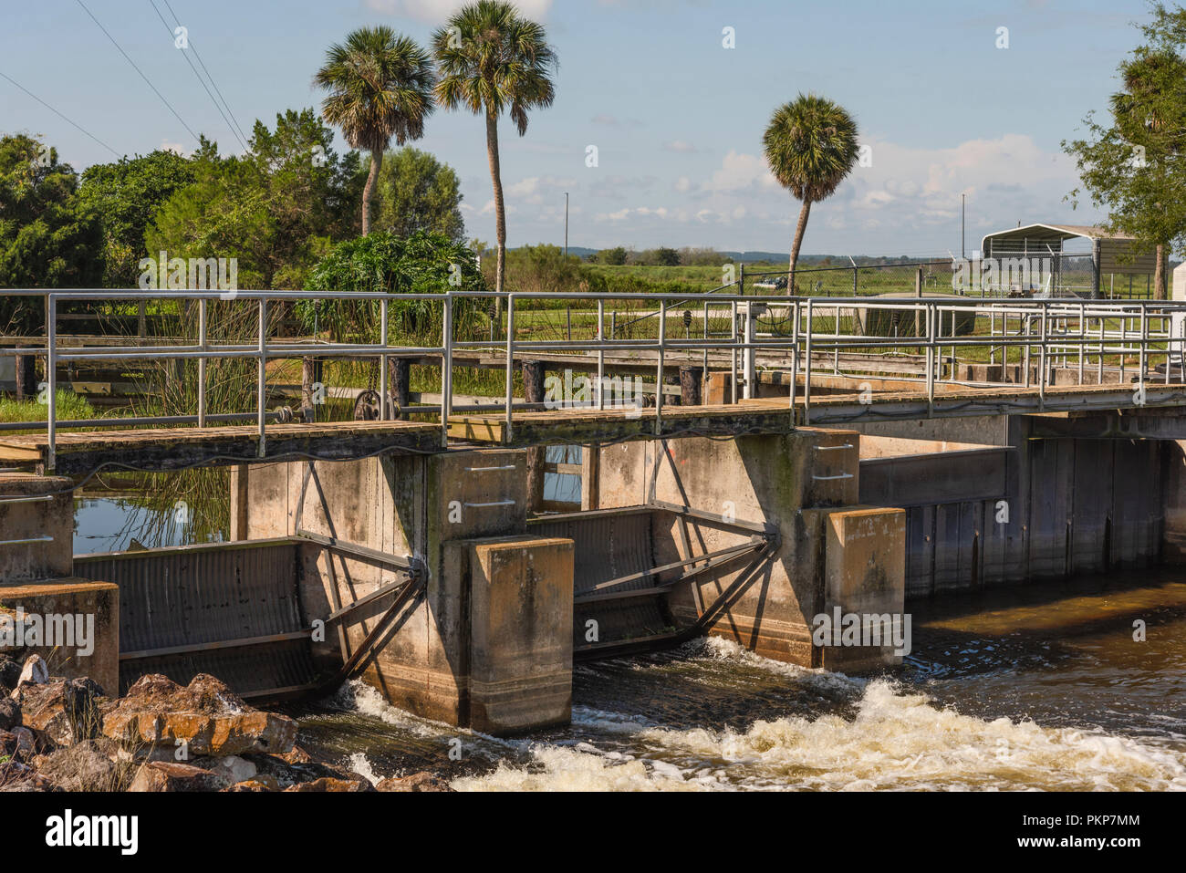 Florida spillway hi-res stock photography and images - Alamy