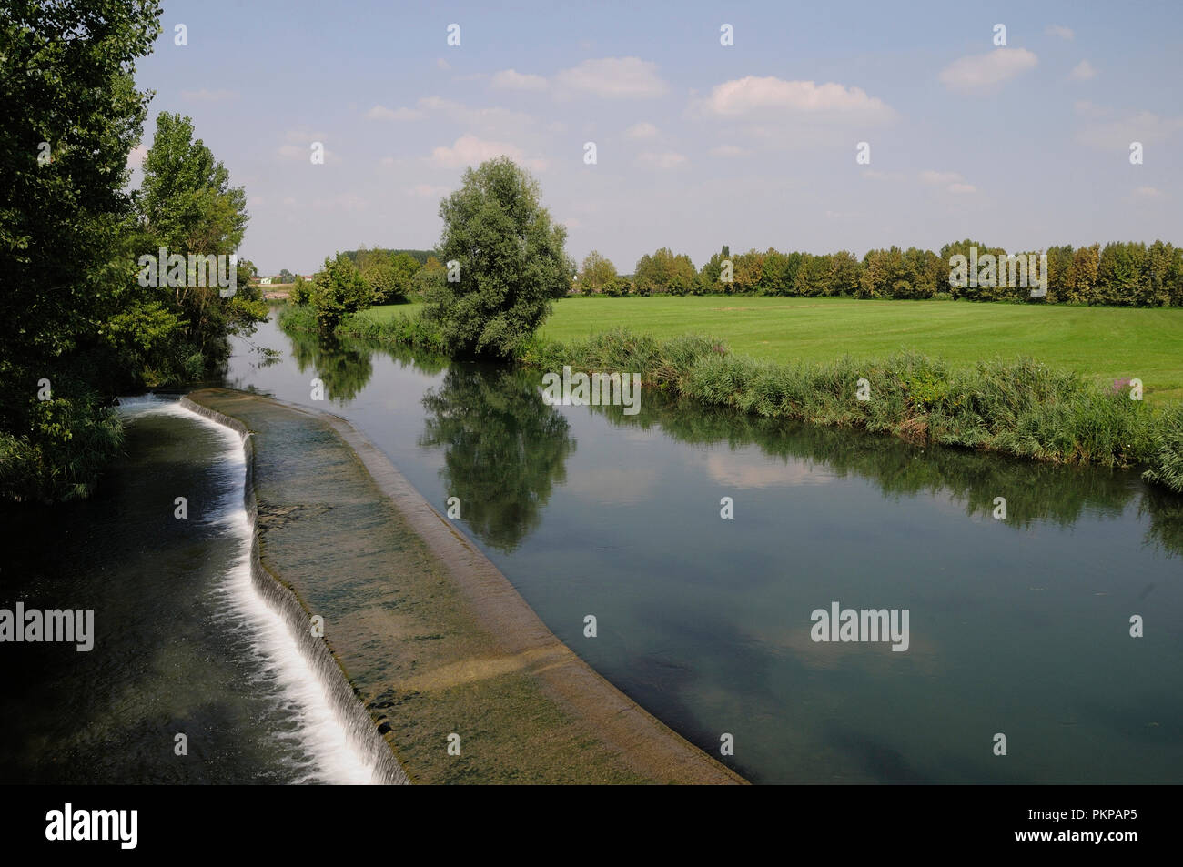 Italy, Lombardy, River Mincio, wier & river views at Goito Stock Photo ...