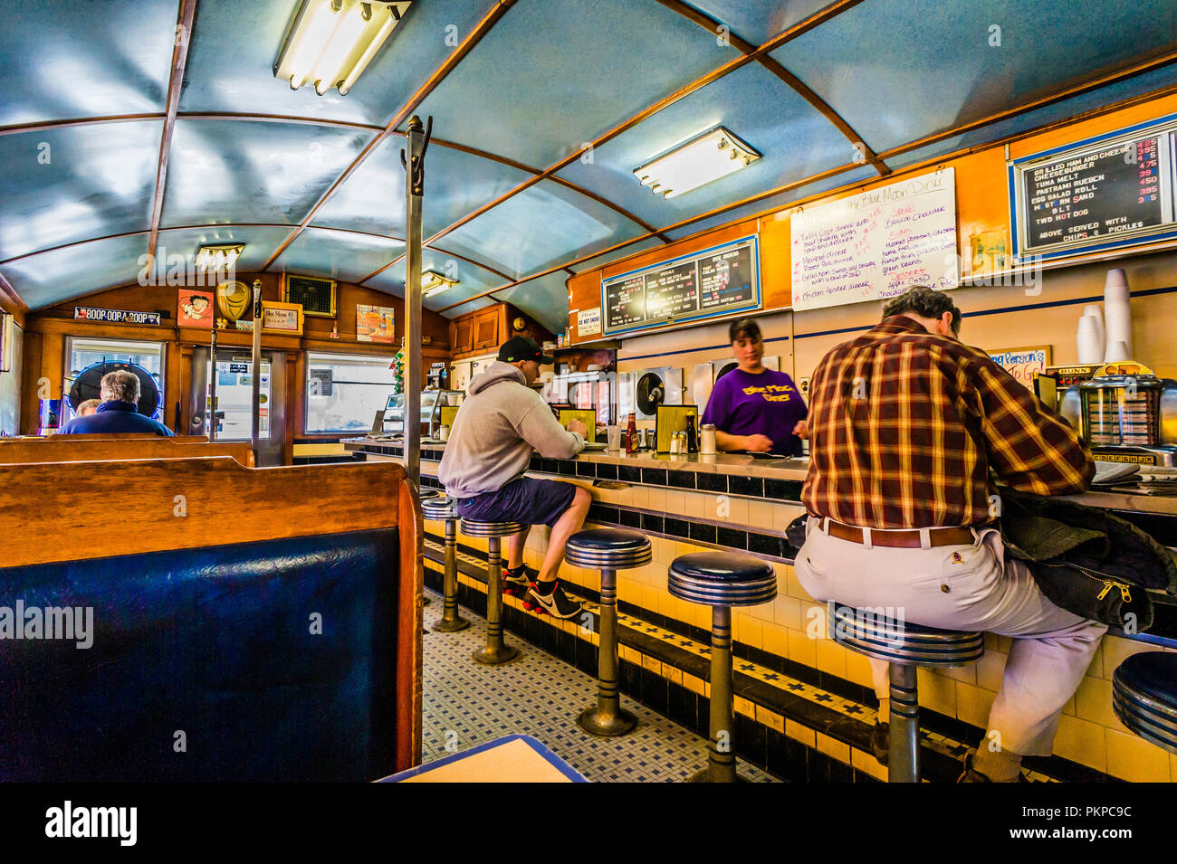 Blue moon diner hi-res stock photography and images - Alamy