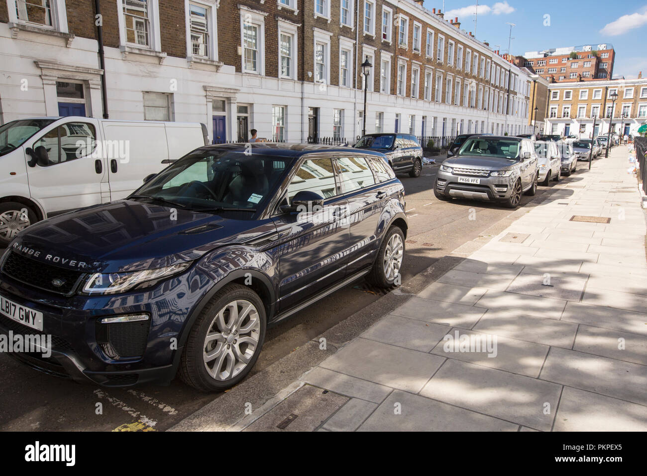 Chelsea Tractors parked on a road in Vauxhall, London, UK Stock Photo ...