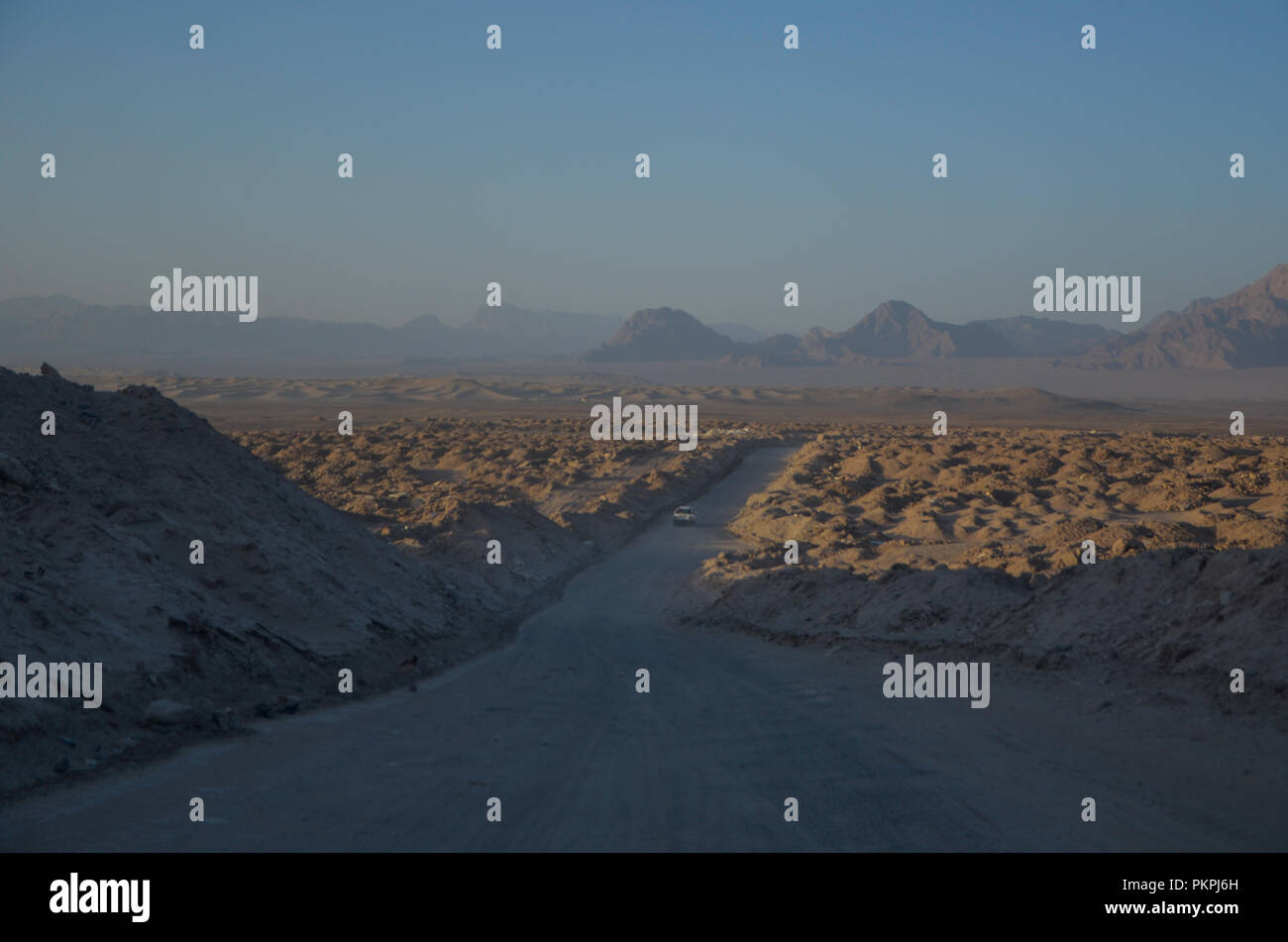 Desert landscape near Yazd, Iran Stock Photo - Alamy