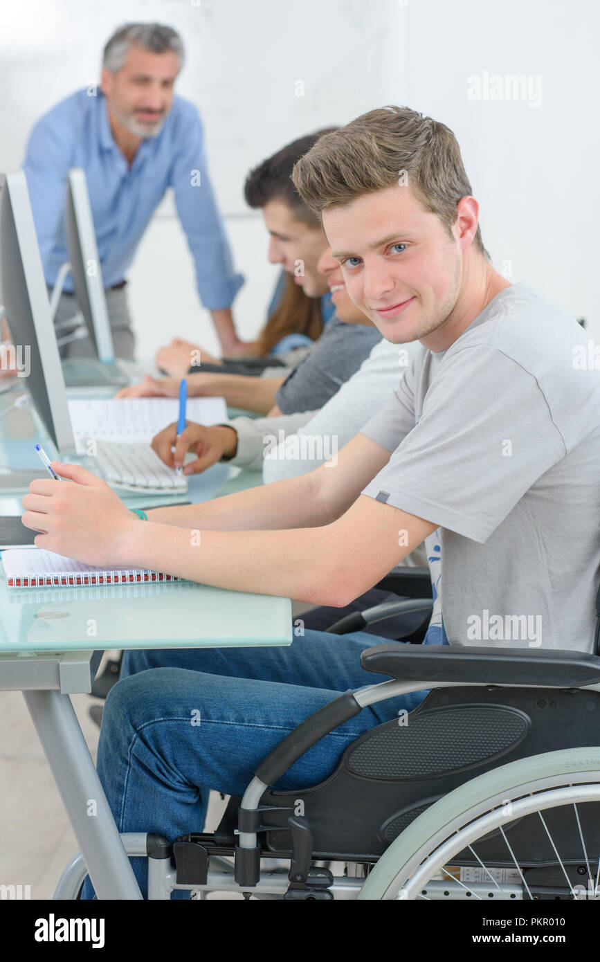 Computer literacy hi-res stock photography and images - Alamy