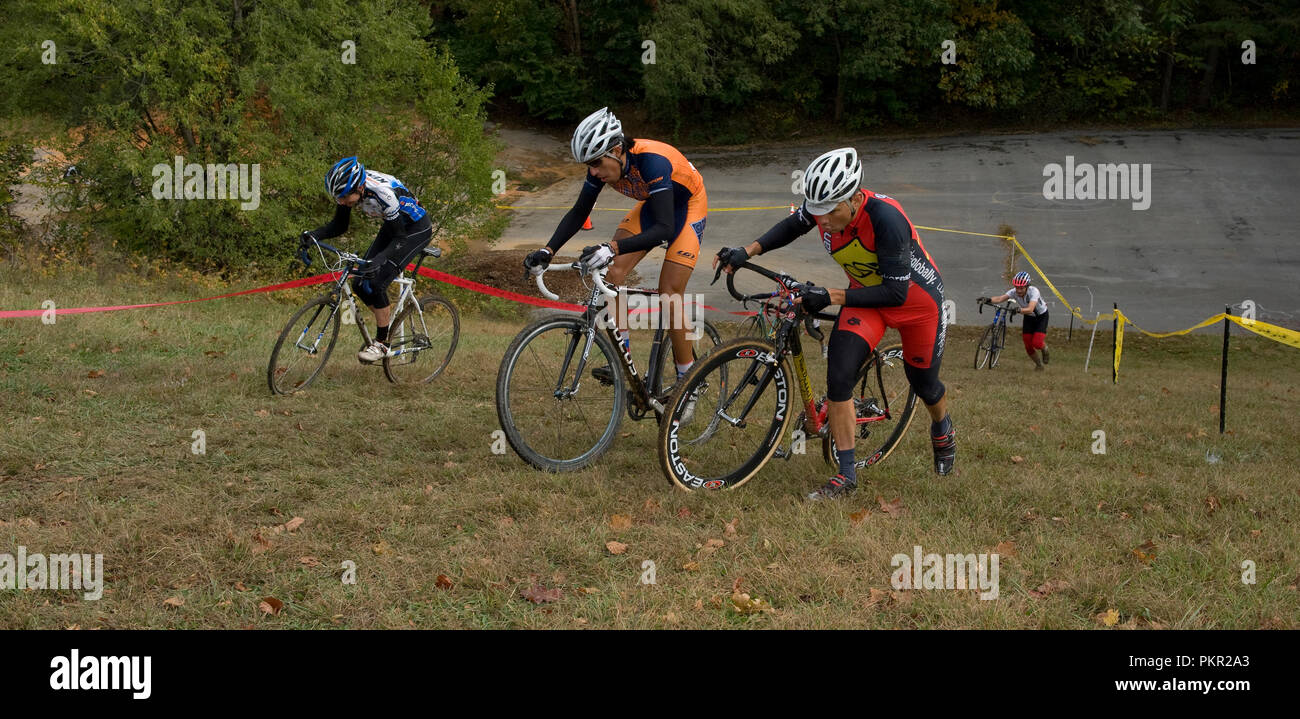 Winchester Apple Harvest Cross cyclo-cross race at Jim Barnett Park in ...