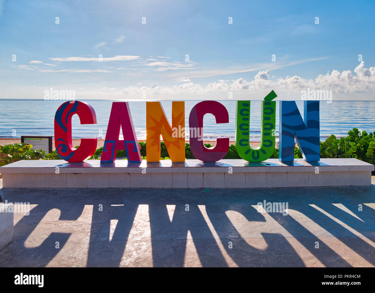 Cancun sign hi-res stock photography and images - Alamy