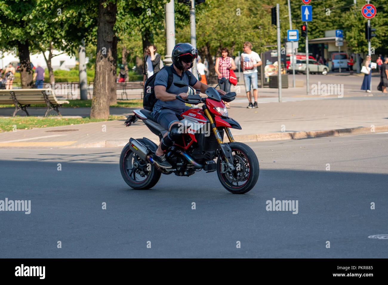 Man riding a chopper hi-res stock photography and images - Alamy
