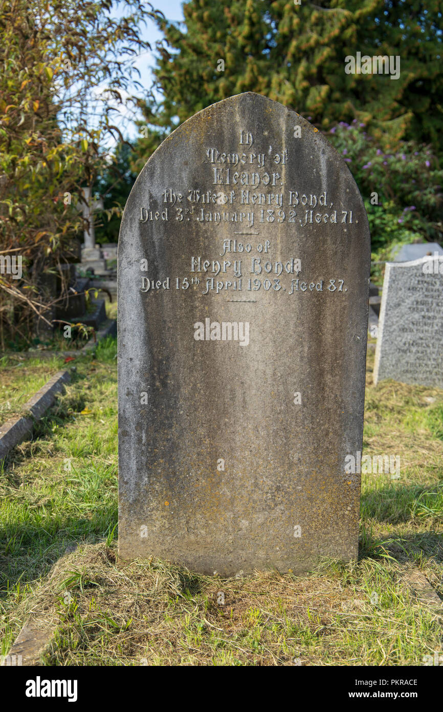 The Grave of Eleanor Bond 1892 at Locksbrook Cemetery, Bath Stock Photo ...