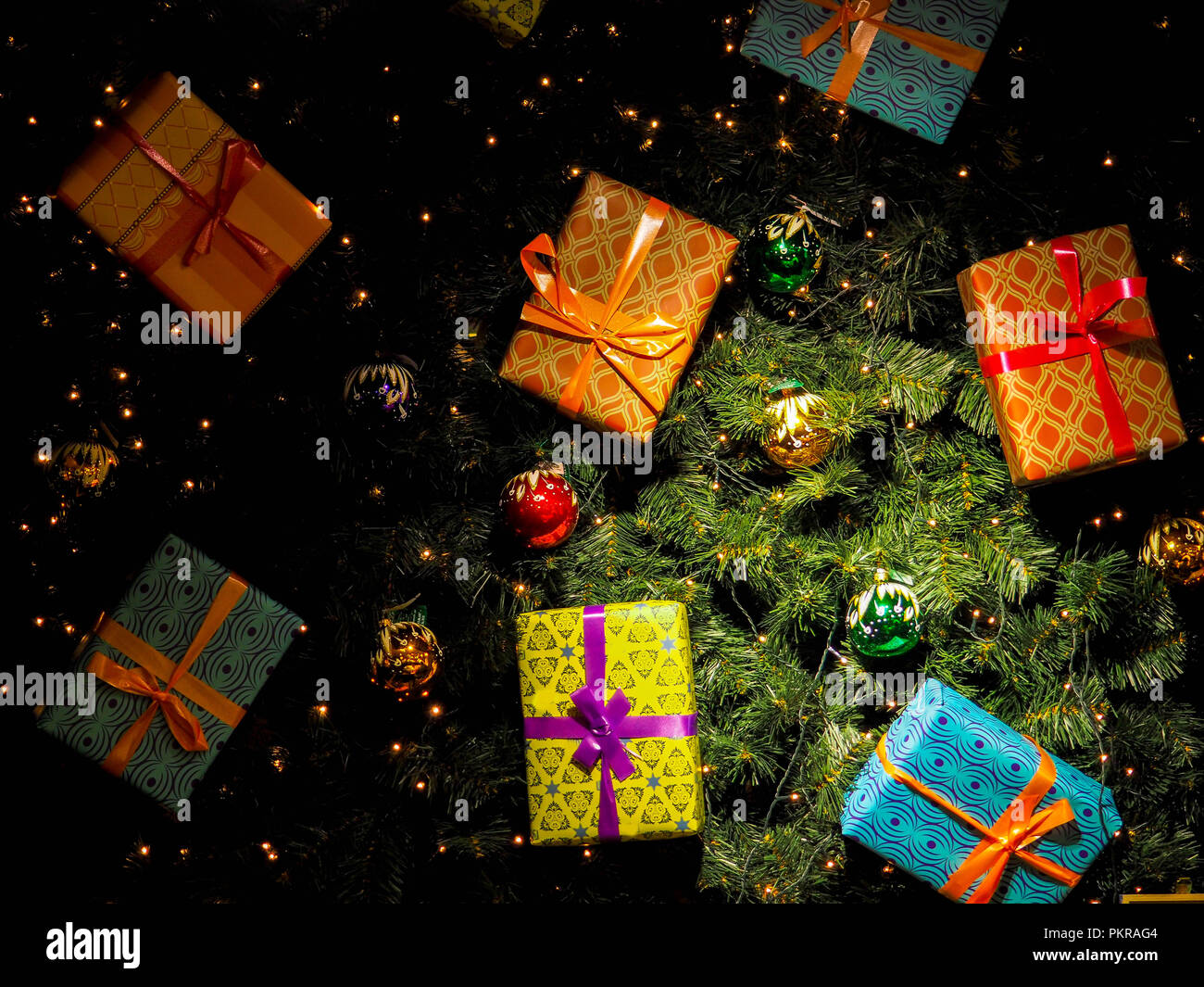 Christmas gift box. presents in front of a festive background Stock ...