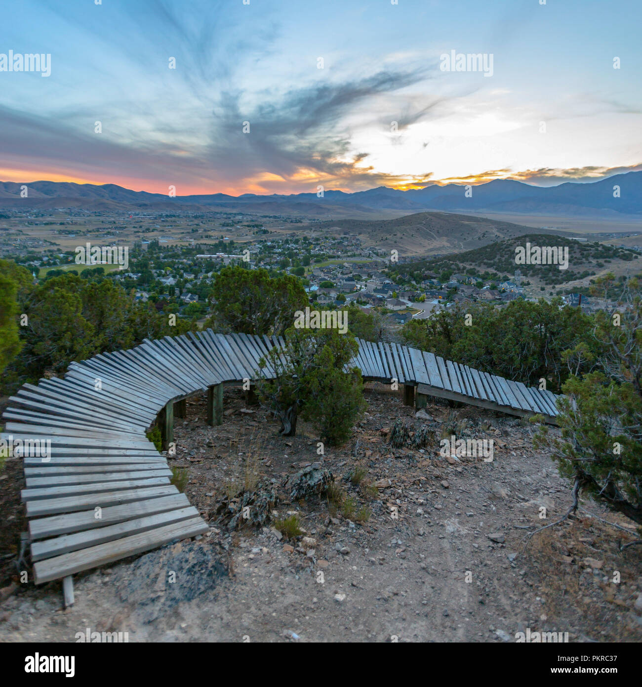 Beautiful sunset in rocky hi-res stock photography and images - Alamy