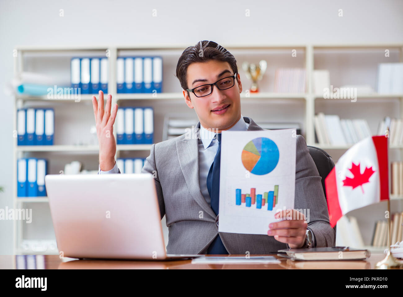 Showing canadian national flag hi-res stock photography and images - Alamy