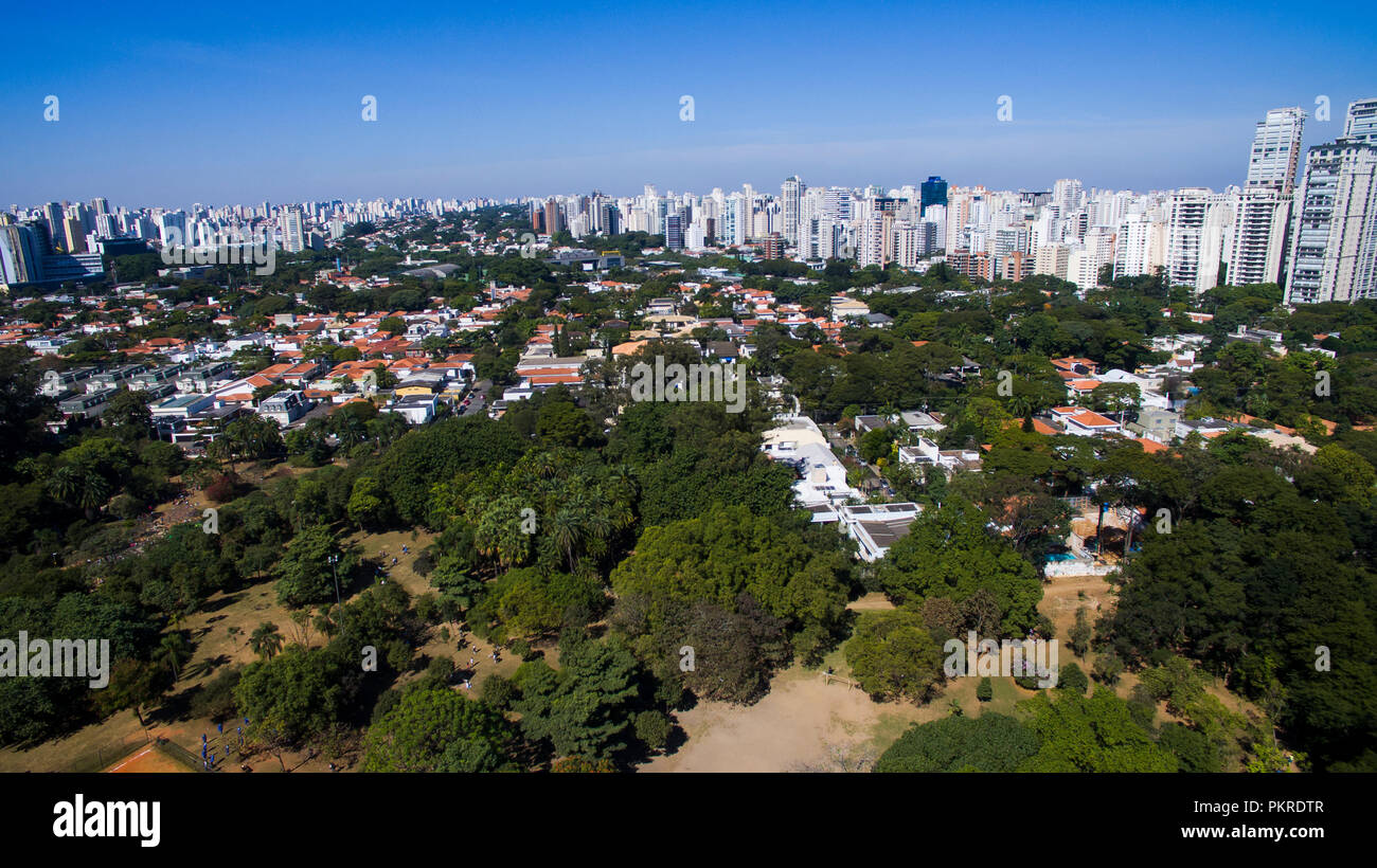 Large parks in the center of large cities Stock Photo - Alamy