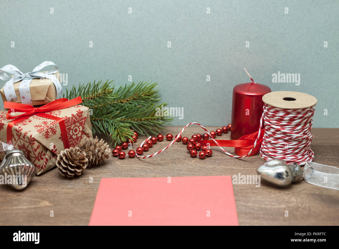 List of gifts hi-res stock photography and images - Alamy