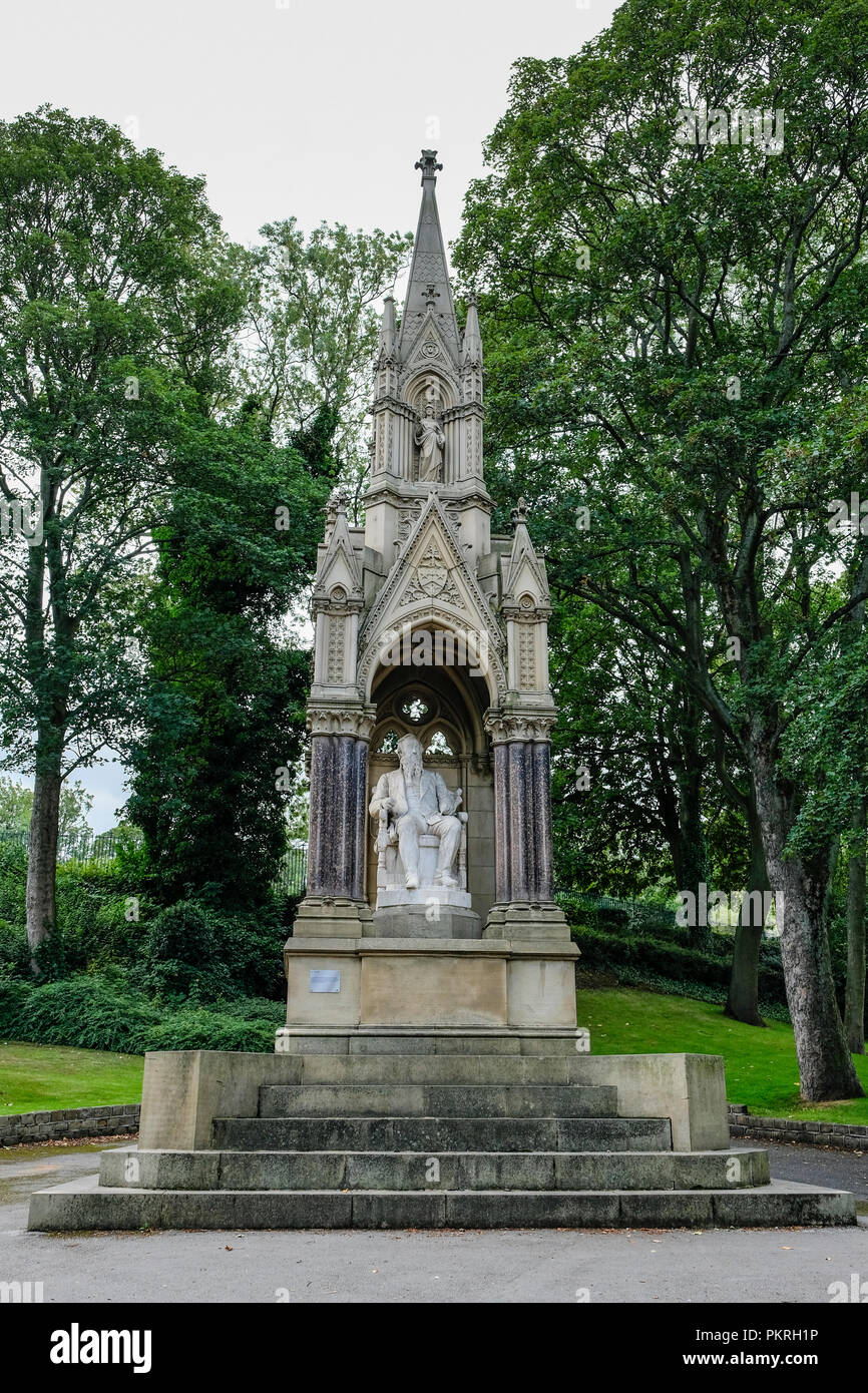 Sir Titus Salt statue in Lister Park, Bradford Stock Photo - Alamy