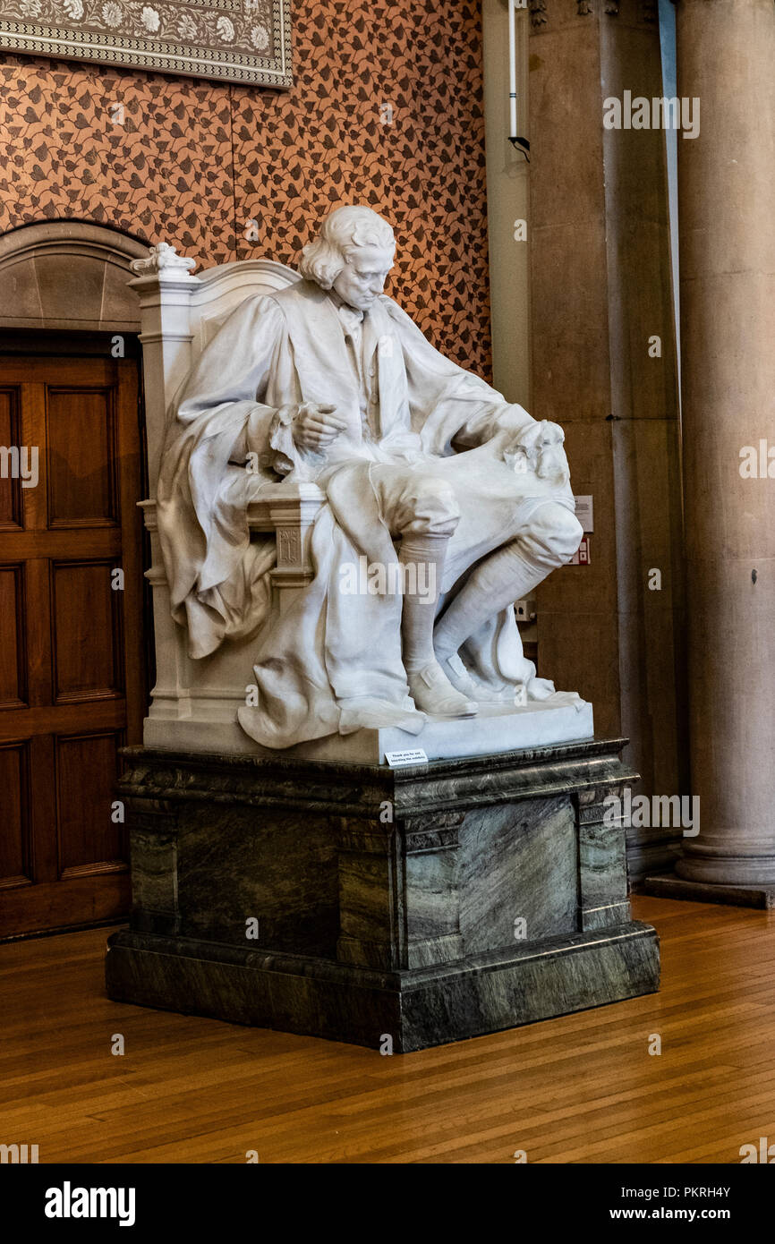 Inside Cartwright Hall art gallery, Lister Park, Bradford, West ...
