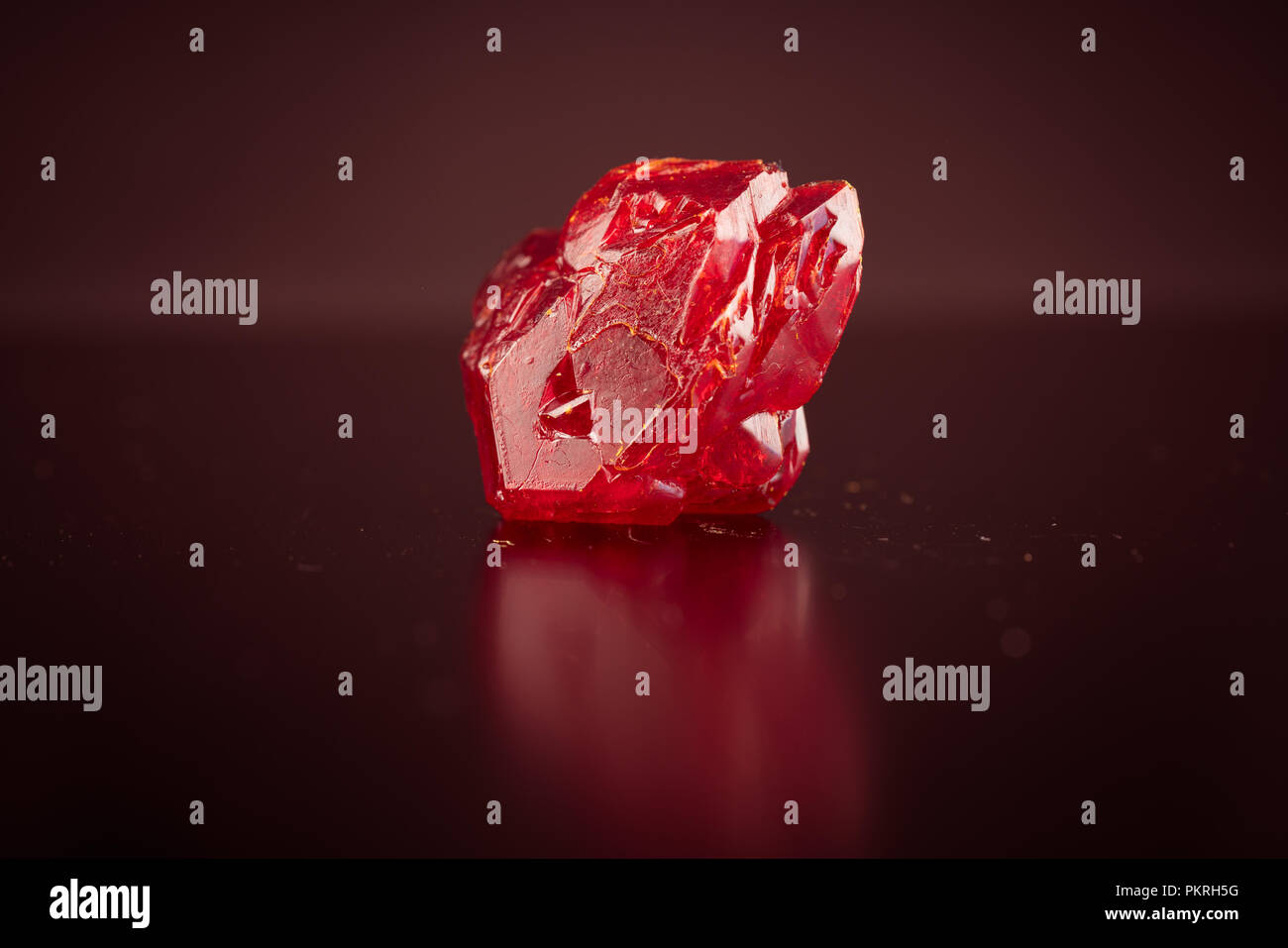 Dark crystal hi-res stock photography and images - Alamy