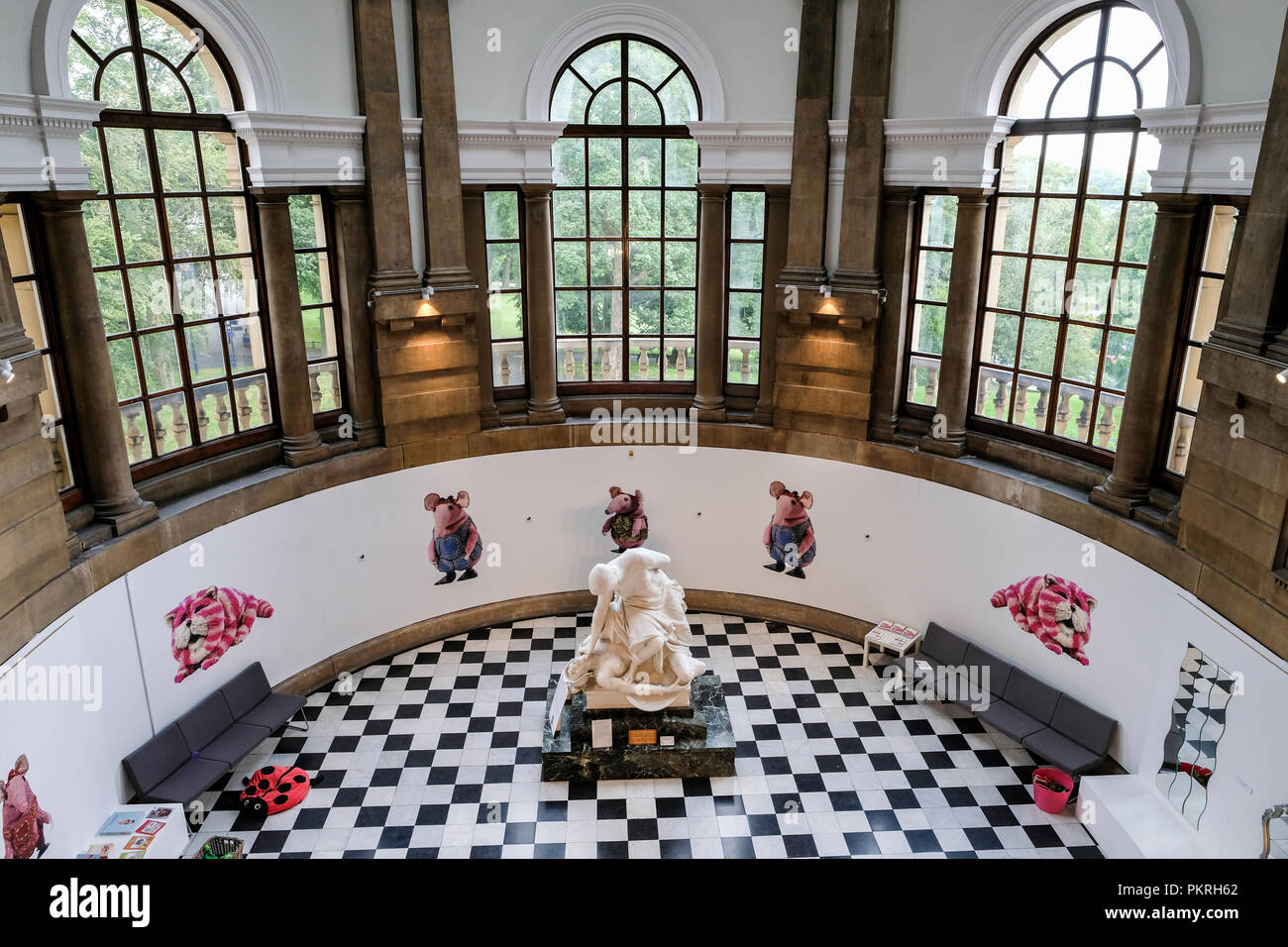 Inside Cartwright Hall art gallery, Lister Park, Bradford, West ...