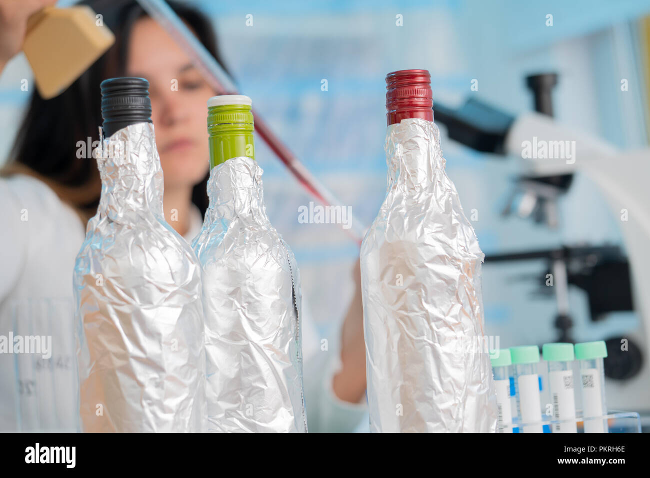 Quality control laboratory hi-res stock photography and images - Alamy