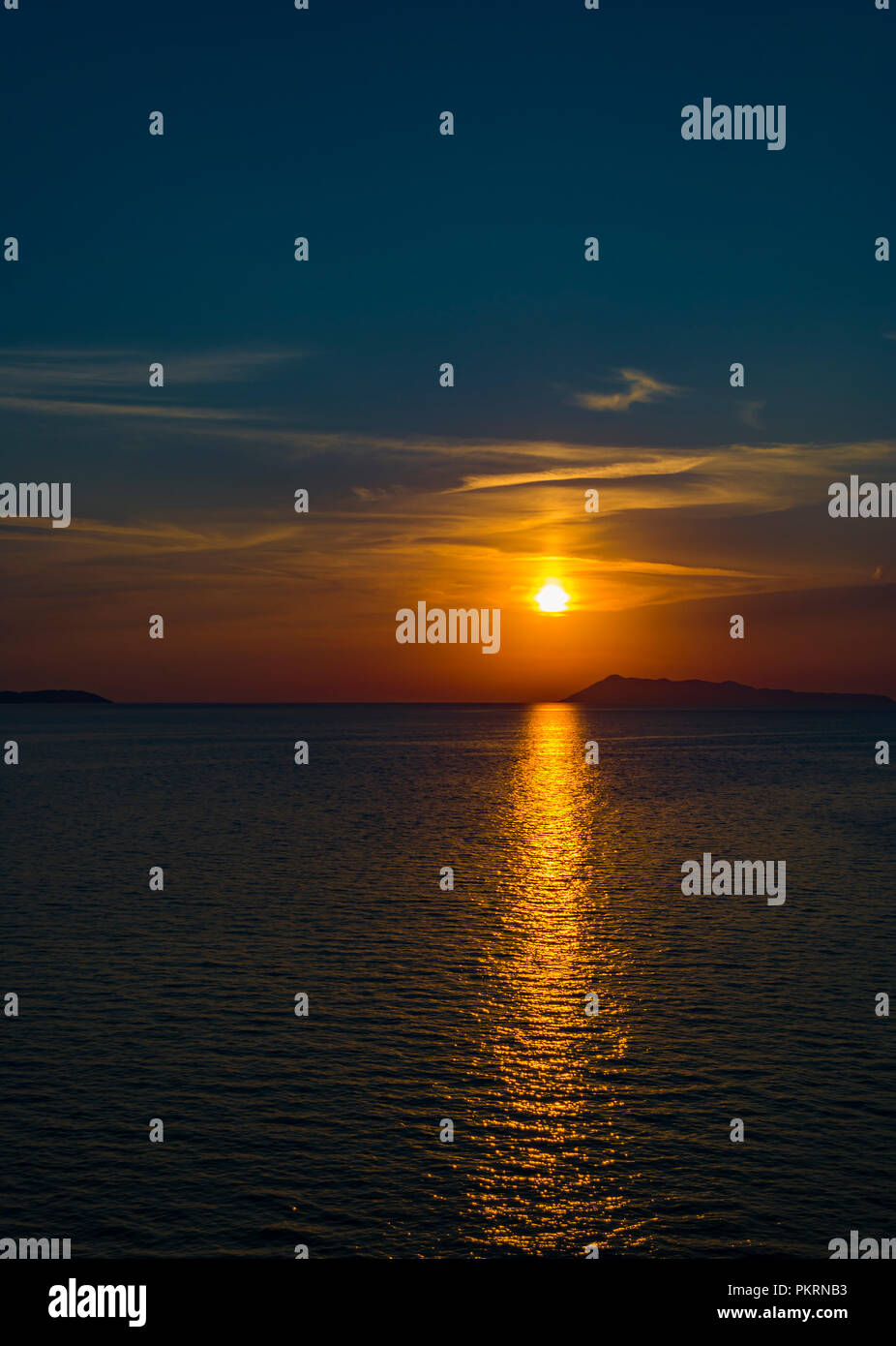 Beautiful sunset at Logas beach at Peroulades village of Corfu island ...