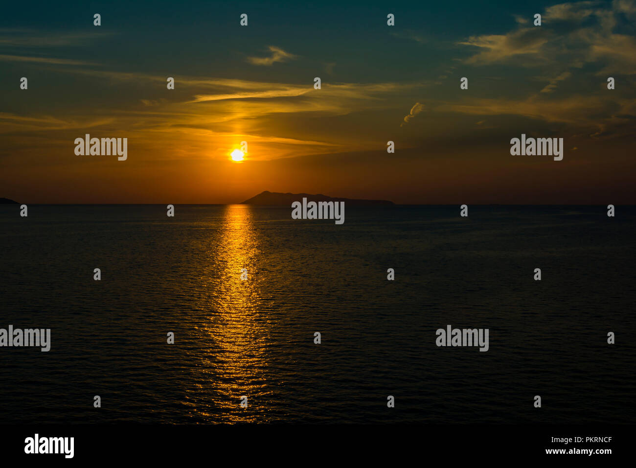 Beautiful sunset at Logas beach at Peroulades village of Corfu island ...