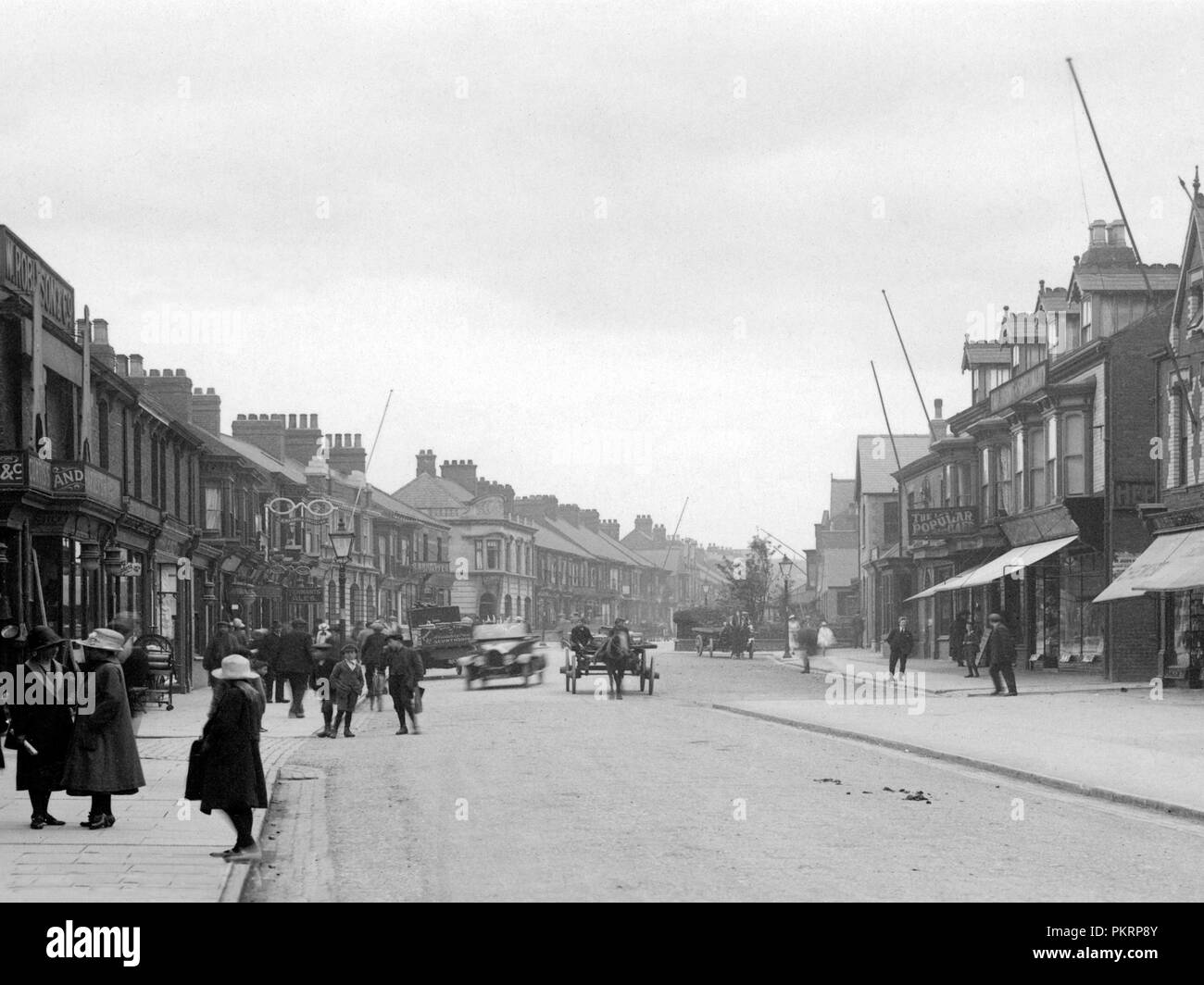 Scunthorpe High Street, early 1900s Stock Photo - Alamy