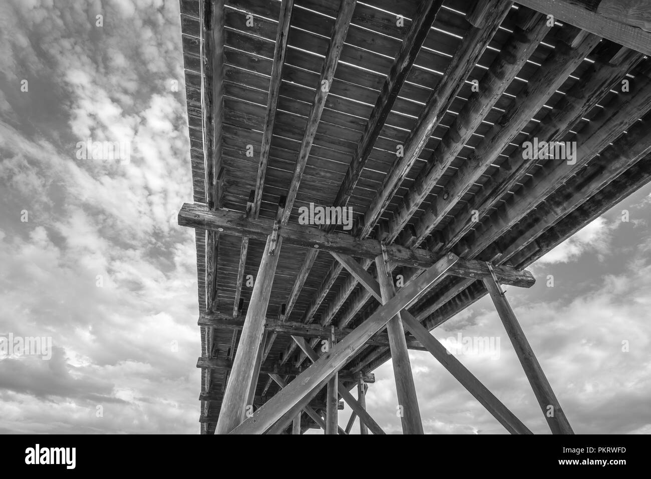 Timber frame jetty hi-res stock photography and images - Alamy