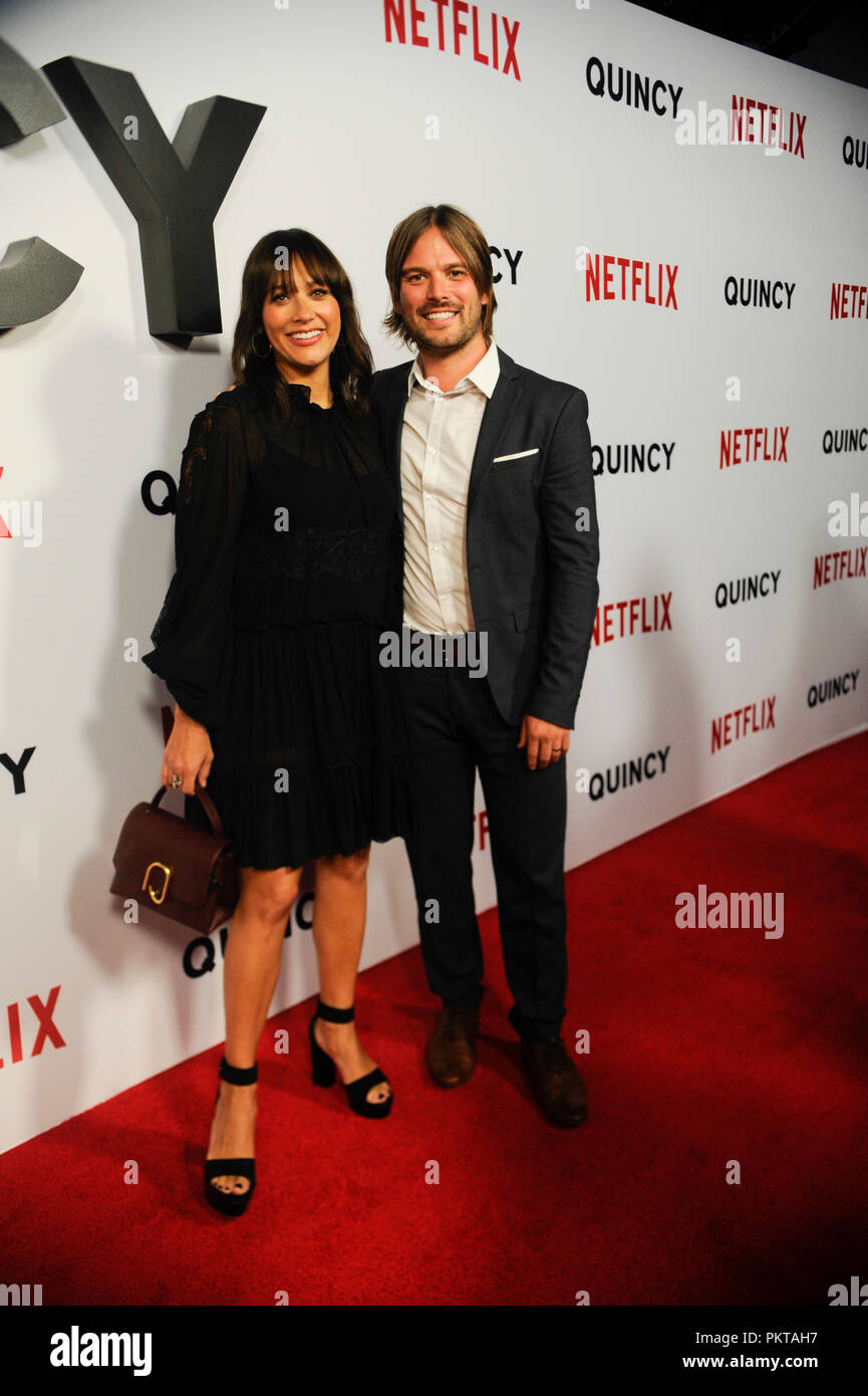 Los Angeles, USA. 31st Dec, 2008. Rashida Jones and Al Hicks attend ...