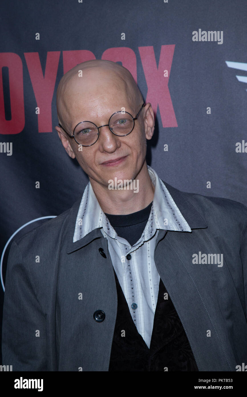 Dirk rogers hi-res stock photography and images - Alamy