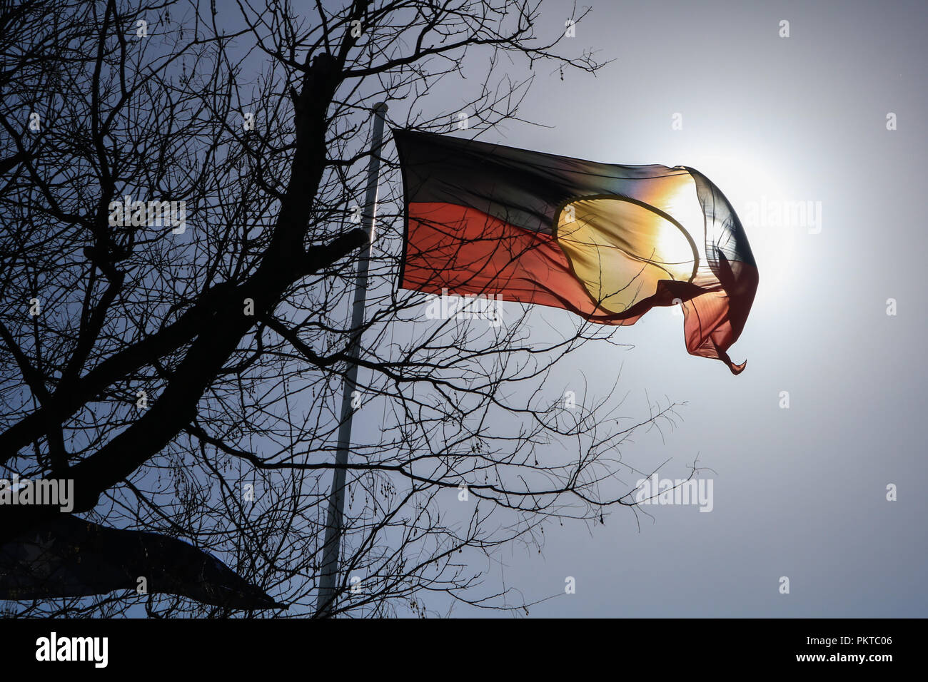 Harold thomas aboriginal flag hi-res stock photography and images - Alamy
