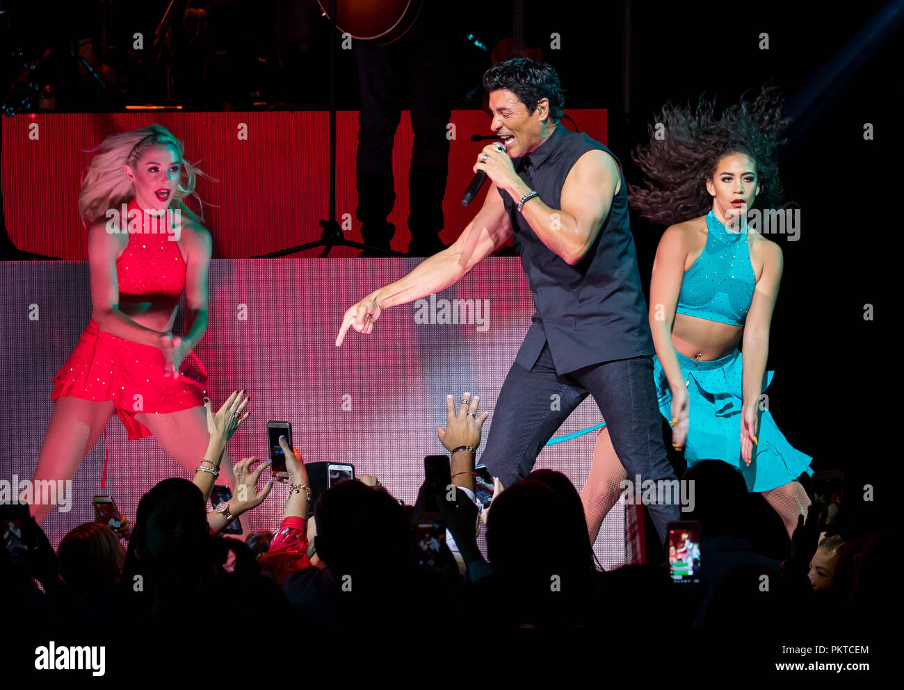 Español latino hi-res stock photography and images - Alamy